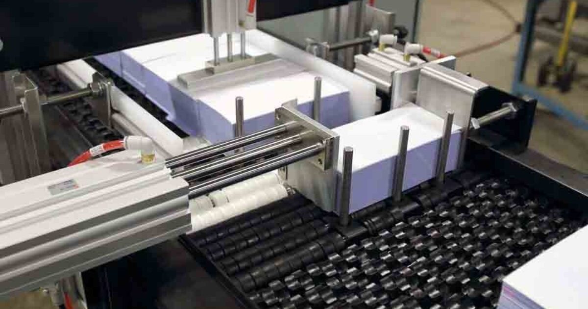 Pusher Conveyor Systems for Efficient Material Handling | Shuttleworth